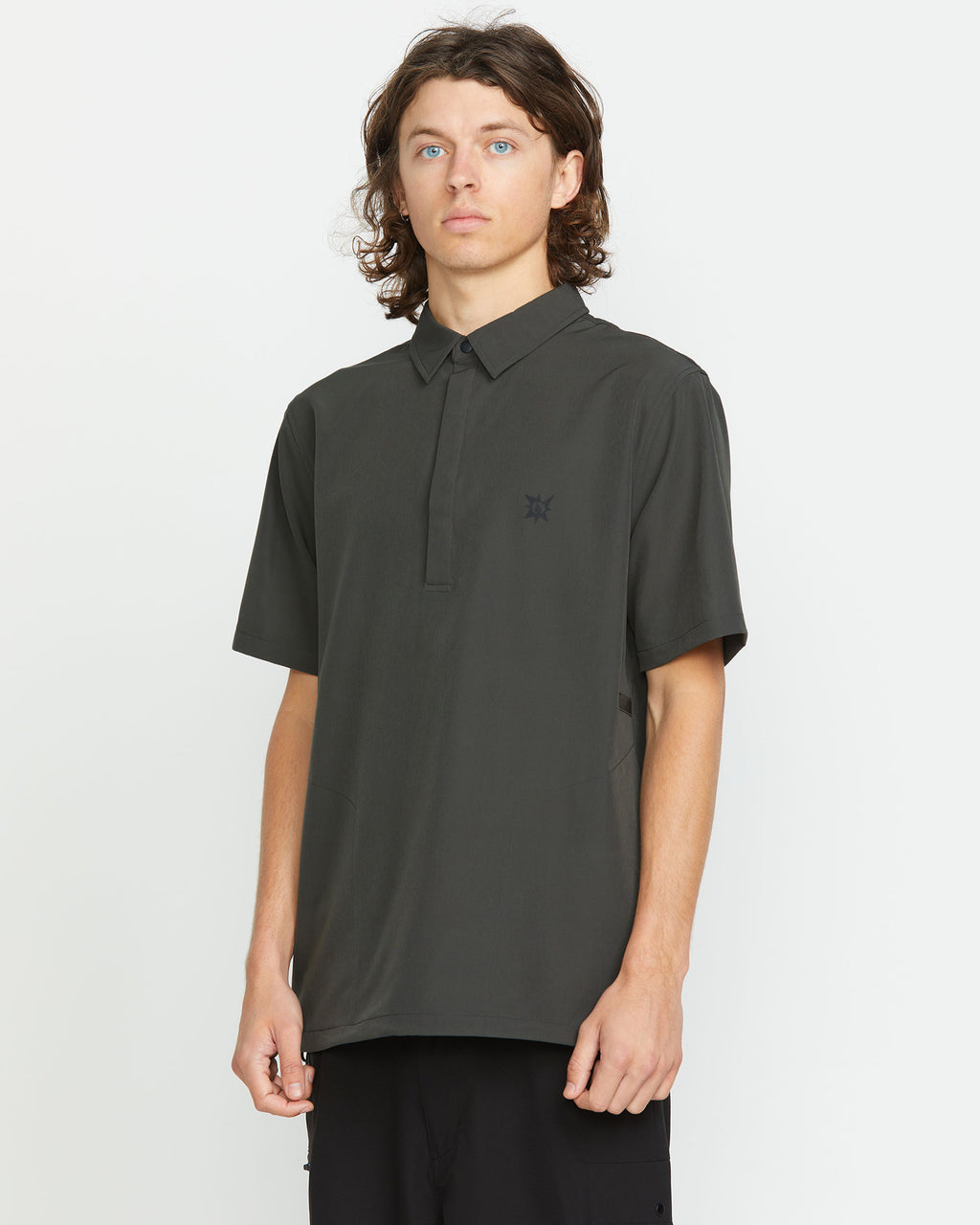 Volcom Japan Men's Sense Popover Short Sleeve Shirt
